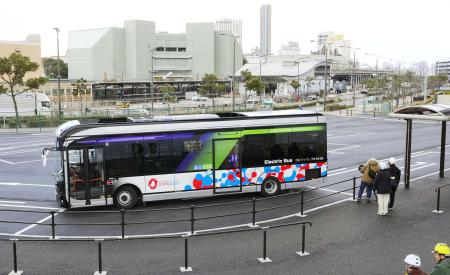 万博のEVバス、150台使えず 税金40億円投入も安全懸念｜秋田魁新報電子版